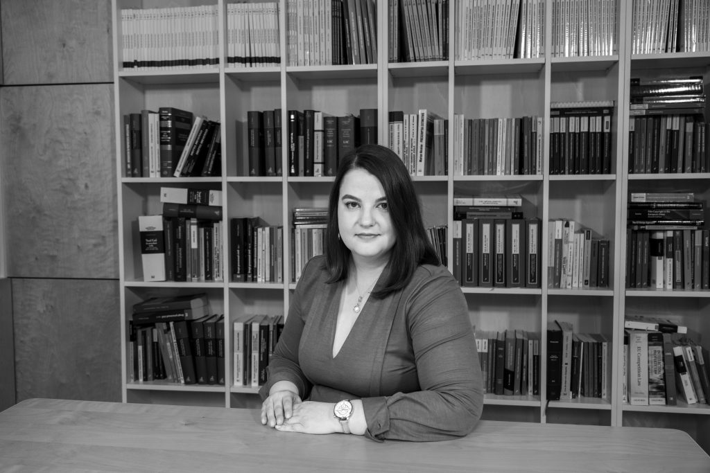 Ioana Balaceanu | MILCEV BURBEA